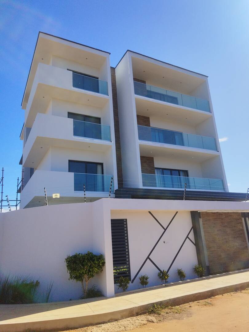 LUXUOSO APARTAMENTO T3 EM MAPULENE - 102