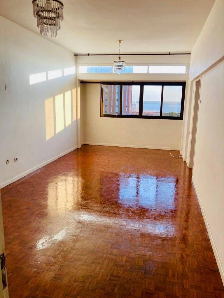 APARTAMENTO T3 COM VISTA PARA A BAÍA DE MAPUTO NA POLANA - 406