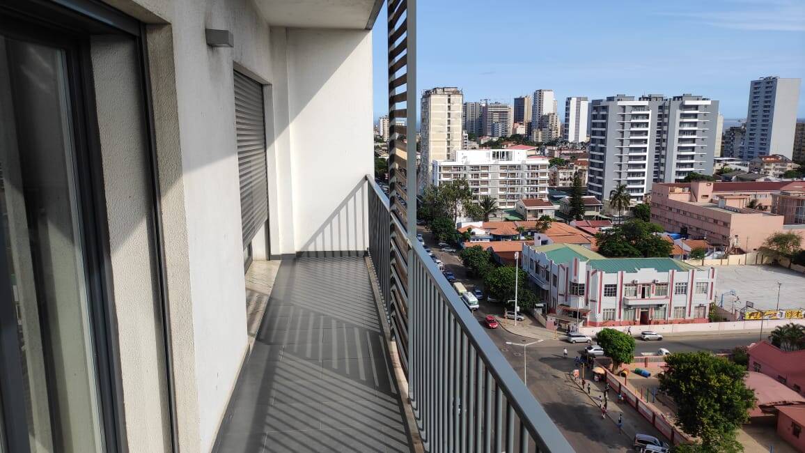 ARRENDA-SE apartamento T3 no edifício Sapphire:POLANA - 889