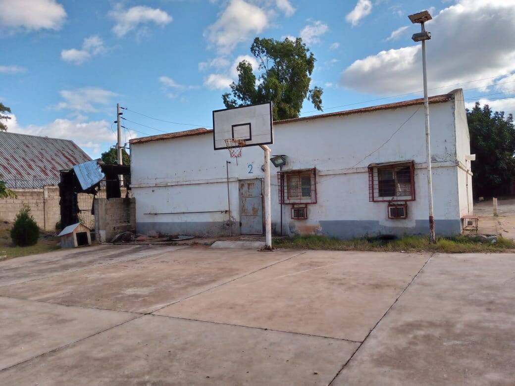 TRESPASSE DE UMA PROPRIEDADE EM LAULANE - 1019