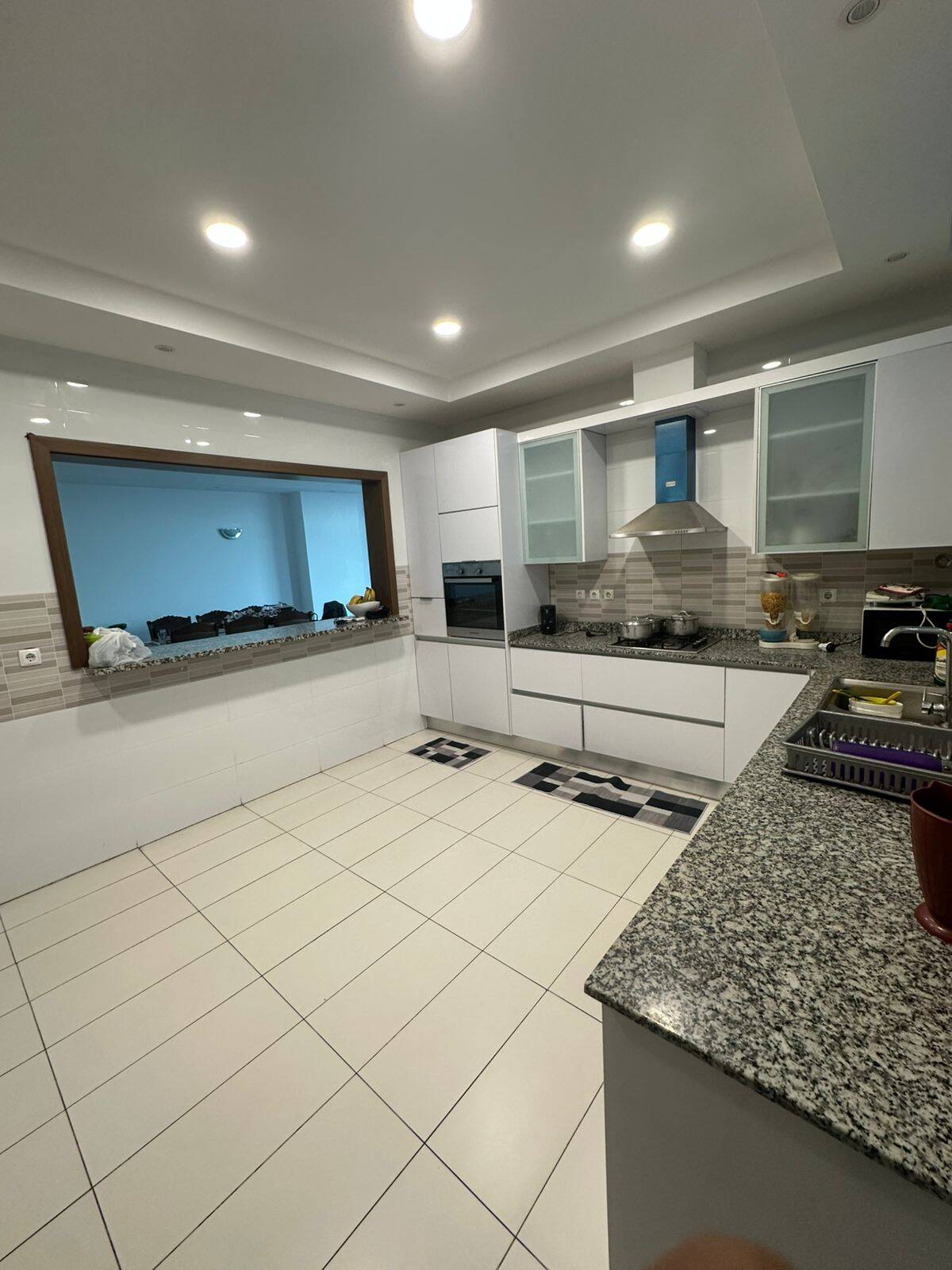 ARRENDA SE LINDO APARTAMENTO T3 NO CONDOMINIO MAPUTO BEACH FRONT