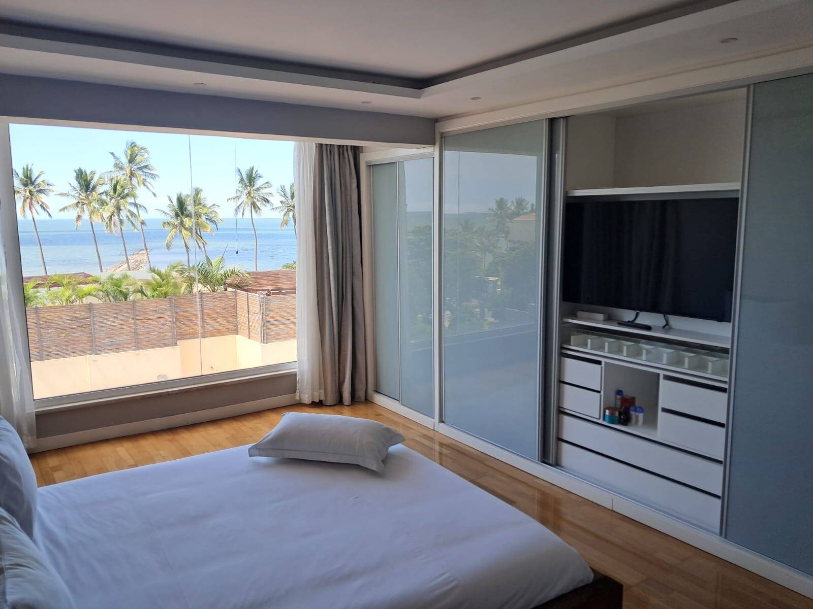 APARTAMENTO TIPO 3 NA AV MARGINAL PRÓXIMO QO HOTEL SOUTHERN SUN