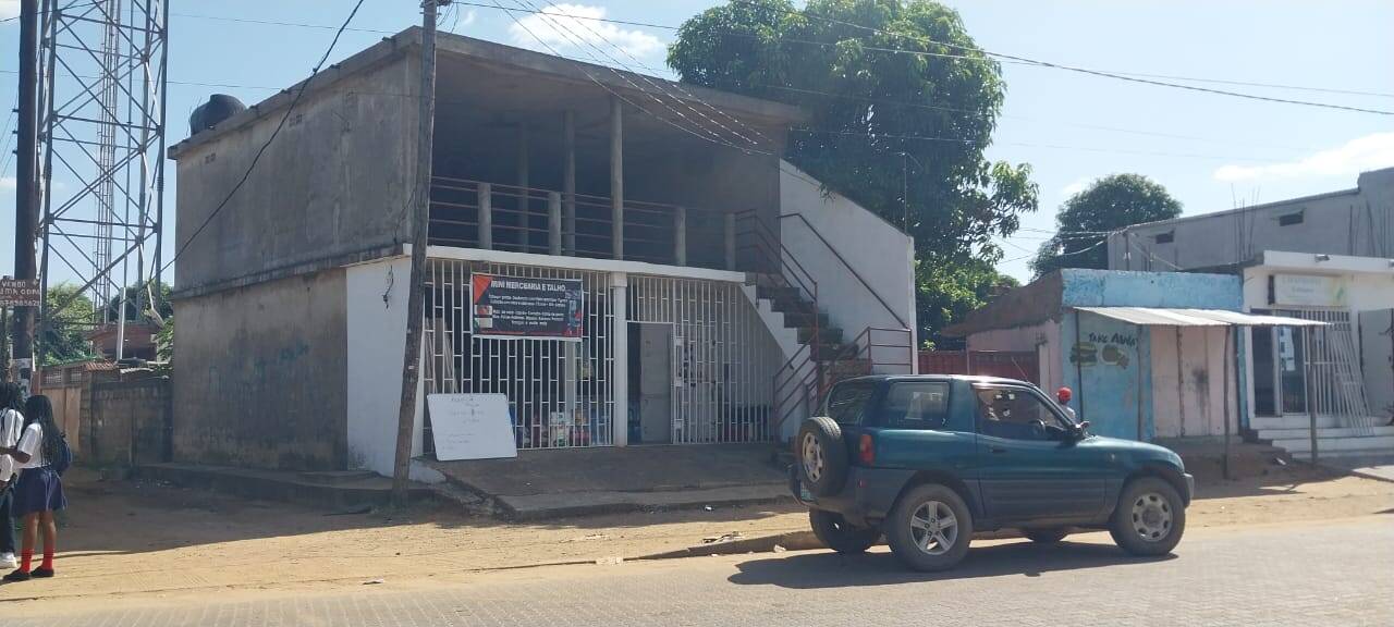 GRANDE PROMOÇÃO DE LOJAS NO ALBAZINE DOM ALEXANDRE - 2234