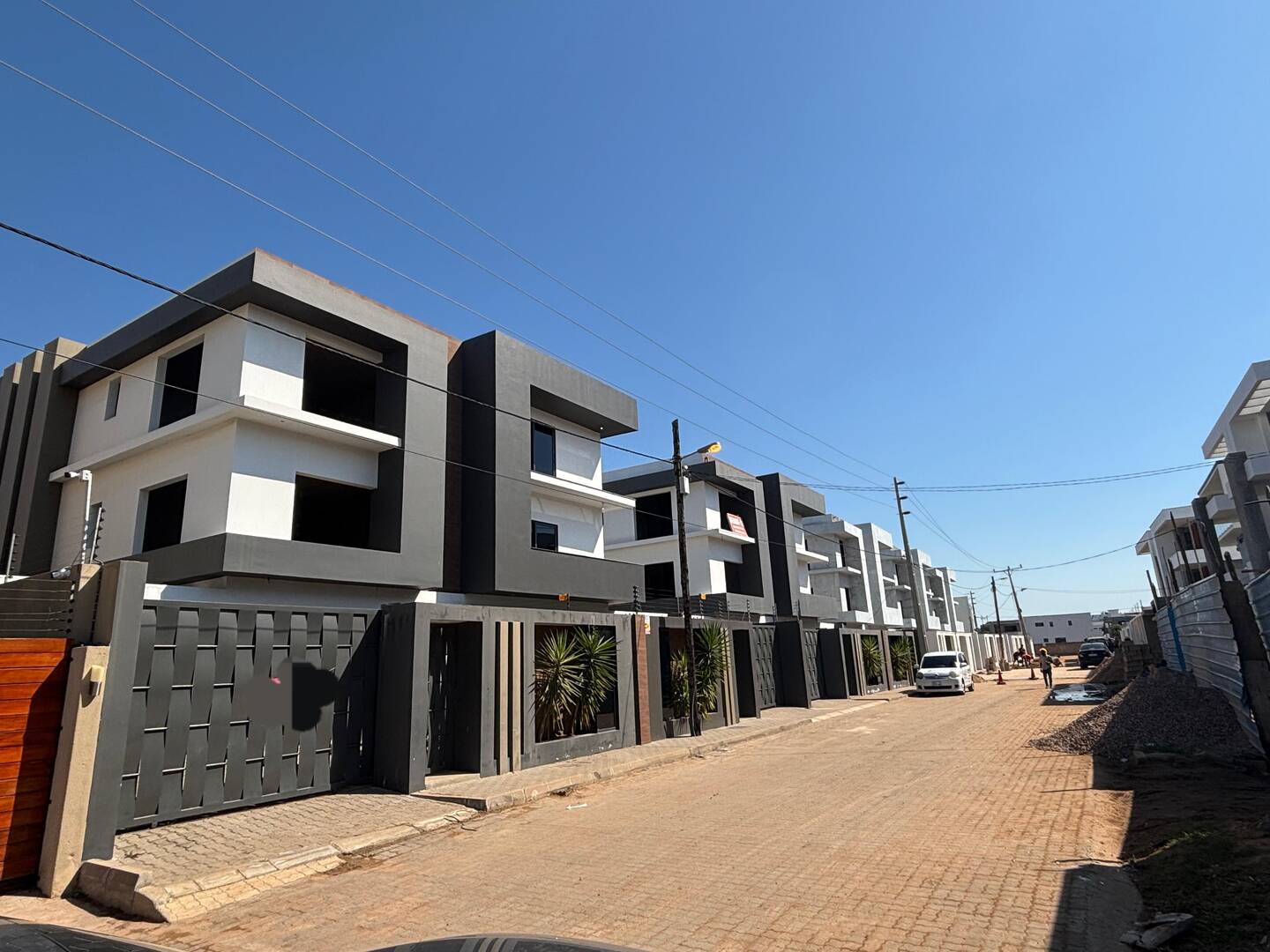 VENDE-SE 10 GEMINADAS T4 NO TRIUNFO NOVO - 2551